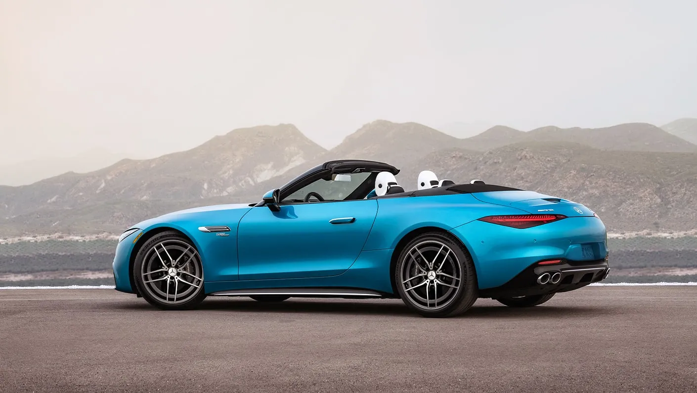 Experience the 2023 Mercedes-Benz AMG® SL Roadster